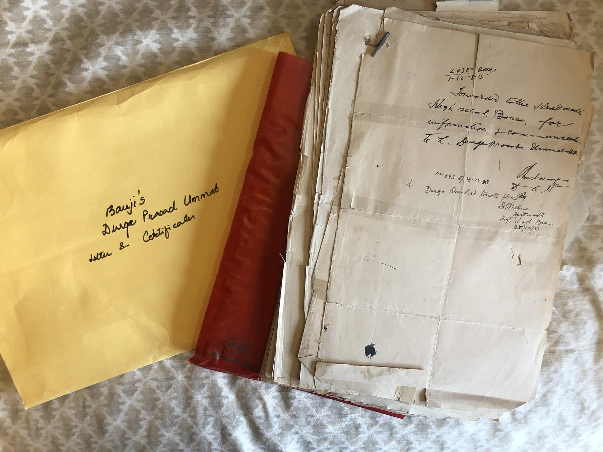 Bauji's red file - Museum of Material Memory